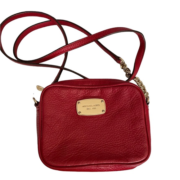 Michael Kors | Bags | Preloved Red Mk Crossbody With Gold Chain | Poshmark